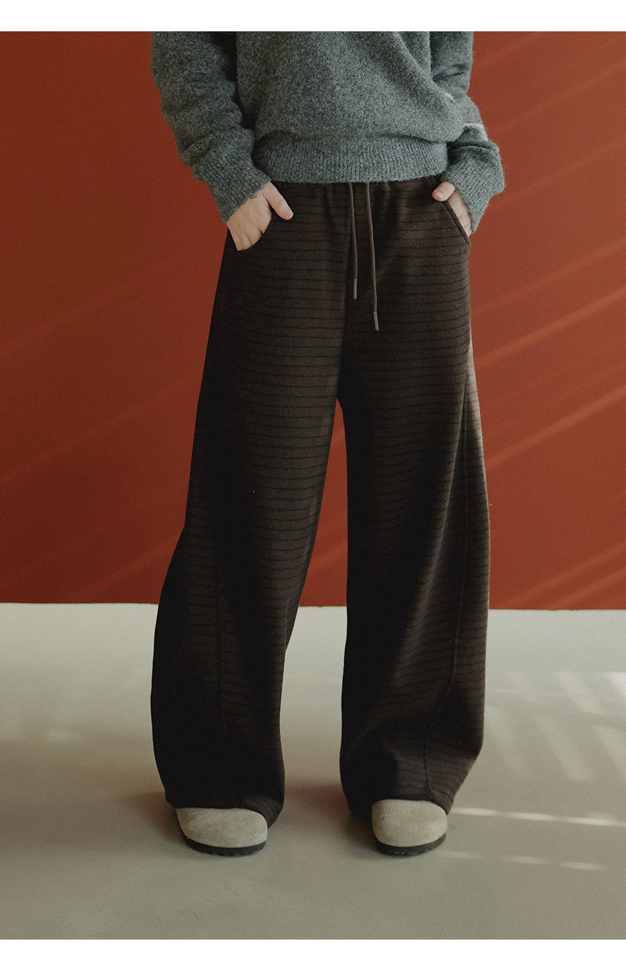 로핀 S/T 절개 양기모 팬츠