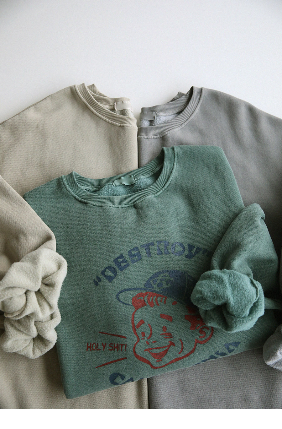 포니스 트임 루즈핏 기모 맨투맨